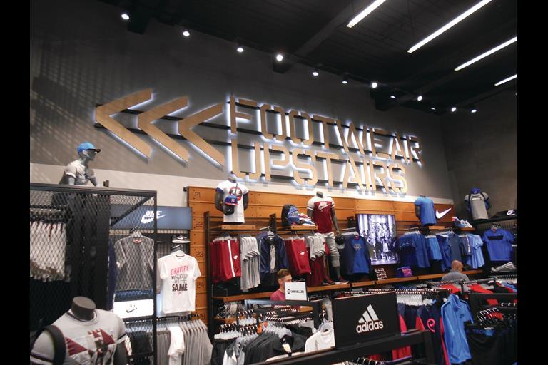 Store gallery: JD Sports' Trafford Centre store races into the future ...